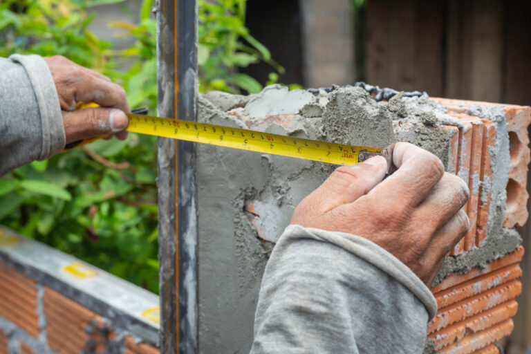 How To Lay Bricks: A Step-by-Step Guide For Beginners