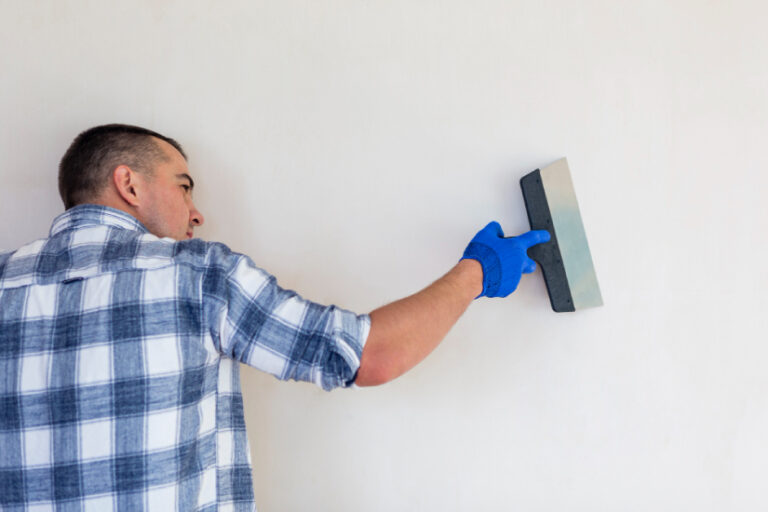 Skimming Walls Like A Pro: When To Skim Vs Re-Plaster, Typical Costs ...
